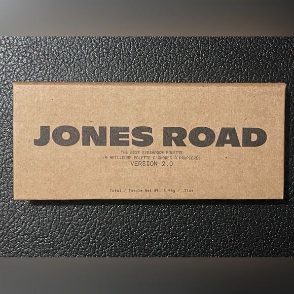 Jones Road | Makeup | Jones Road The Best Eyeshadow Palette Version 2 ...